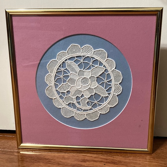 Hand Crafted | Wall Decor | Needlework Flower Tatting Lace Making ...